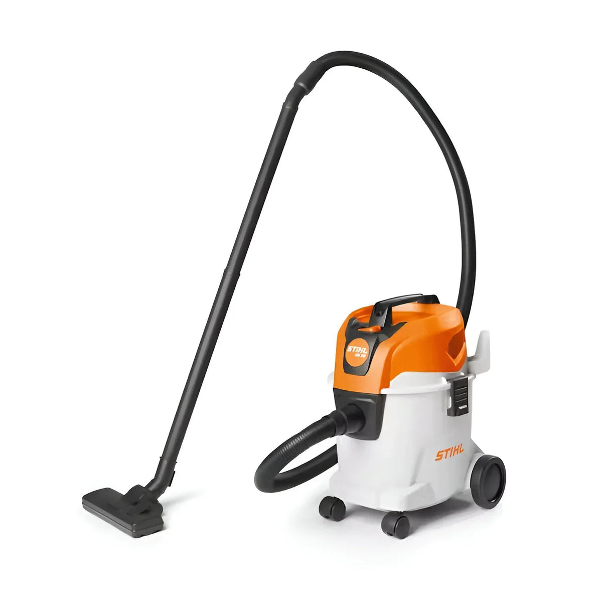 Stihl SE33 Wet and Dry Vacuum Cleaner — American Power Equipment